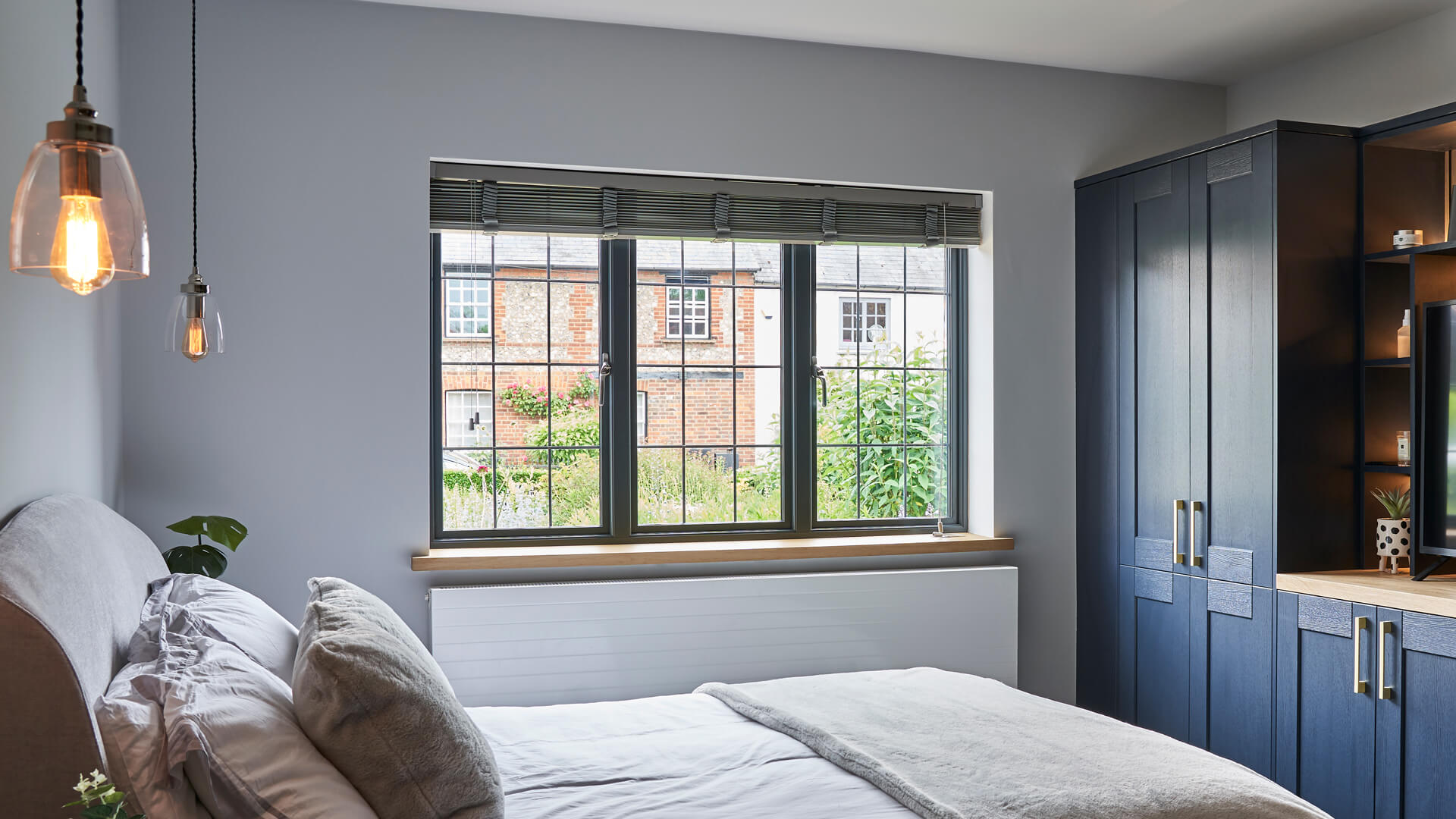 UPVC Flush Windows | Aluminium Flush Casement Windows from Hazlemere